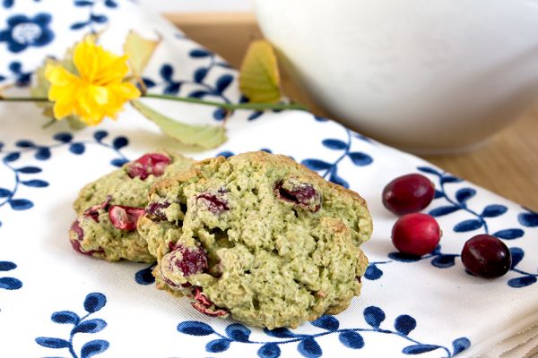 Cranberry Matcha Frühstückskekse – Orangenmond